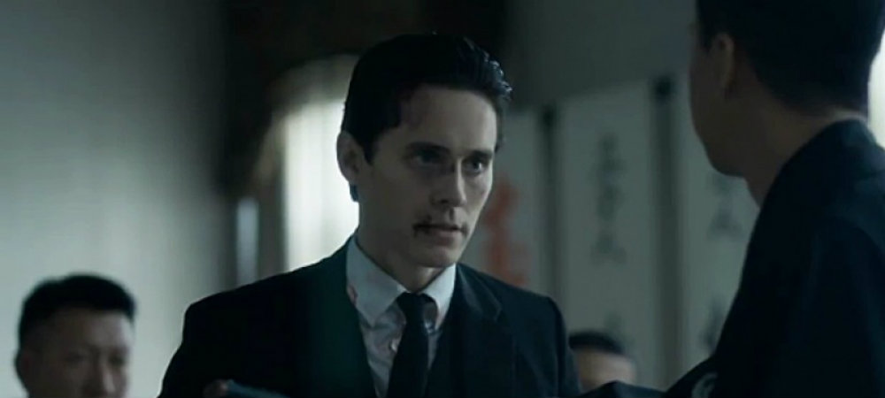 The Outsider : Jared Leto se dévoile en Yakuza dans le trailer du film Netflix (Affiche)
