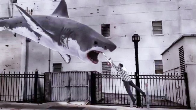 Sharknado : It’s raining Sharks