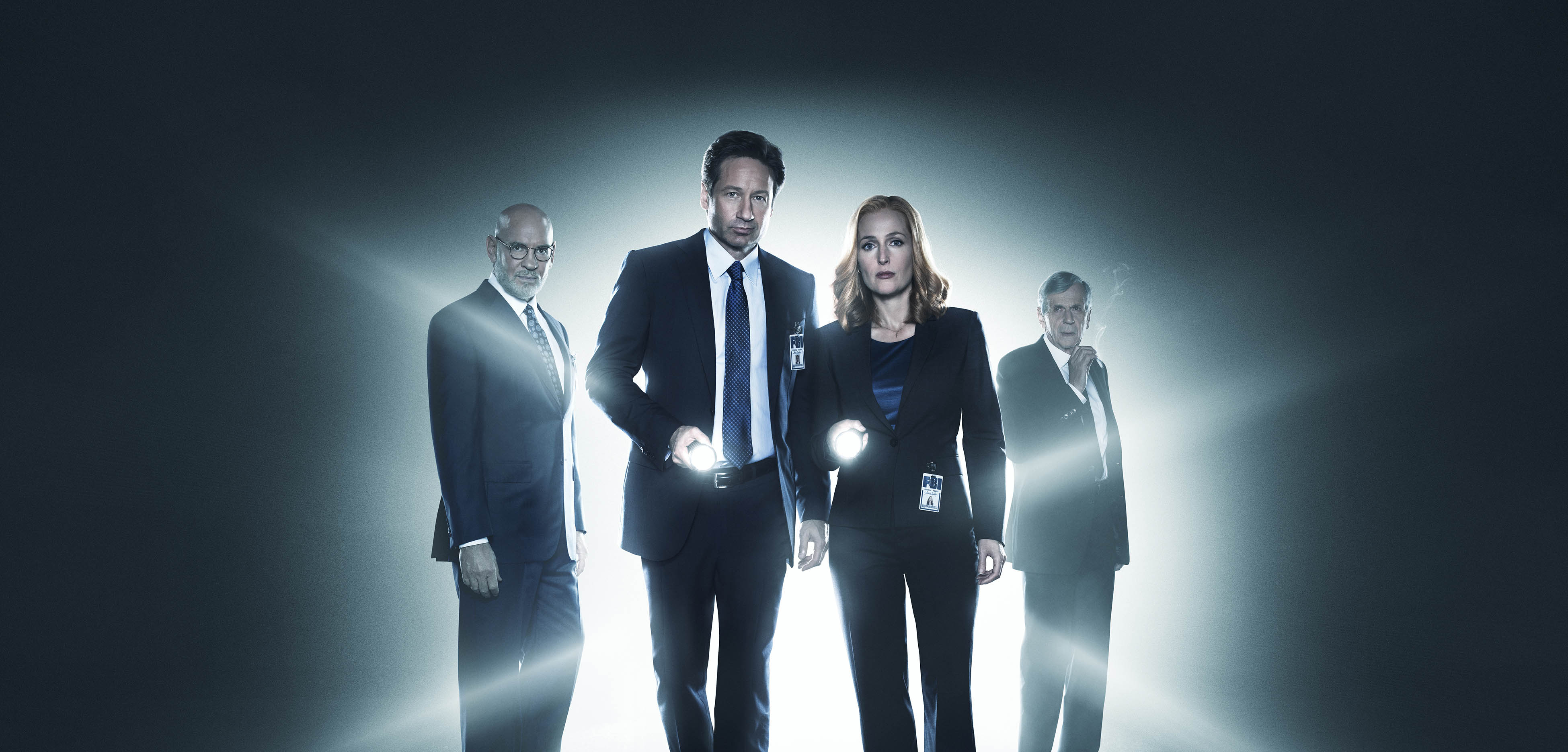 X-Files saison 10 : Trois nouveaux posters avec Mulder et Scully