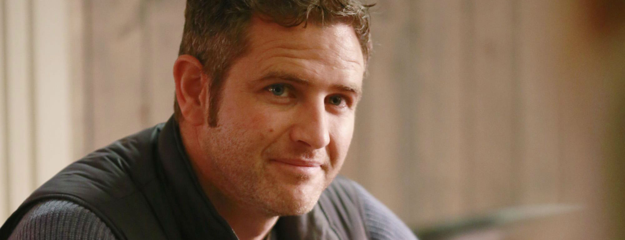 Once Upon a Time saison 5 : Extrait avec Liam pour The Brothers Jones