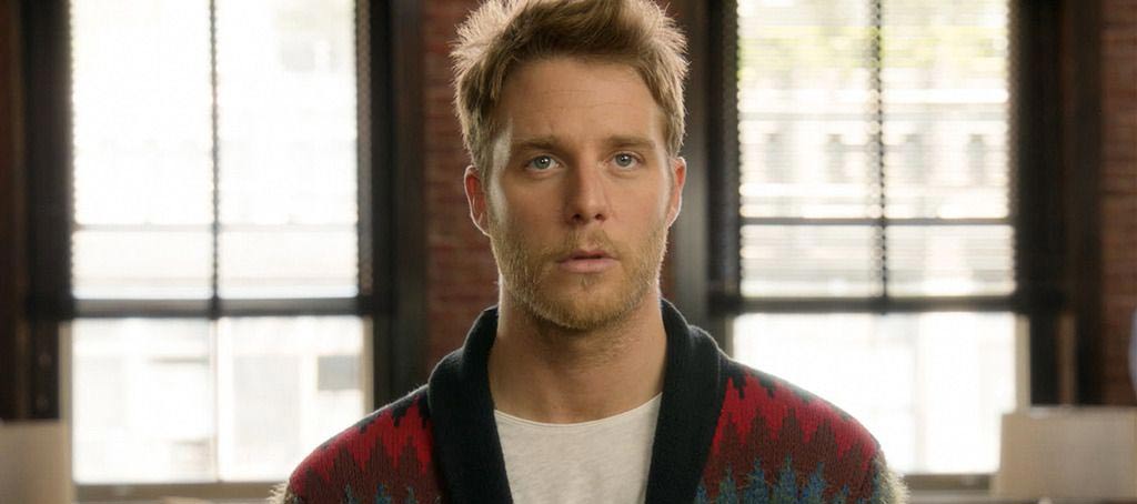 Vampires en toute intimité la série : Jake McDermott rejoint le pilote ...